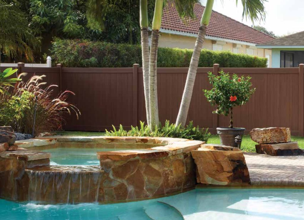 Chesterfield Bufftech Timber Grain® Privacy Fence : A Vinyl Fence ...